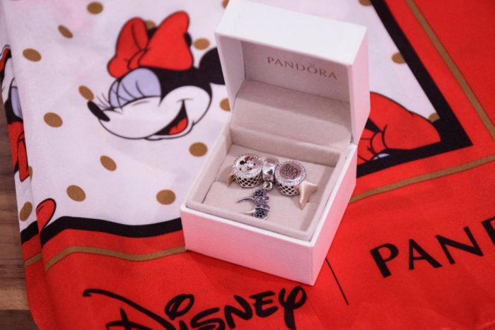Rock the Dots with the New Minnie Mouse Pandora Charm Set | Chip and ...