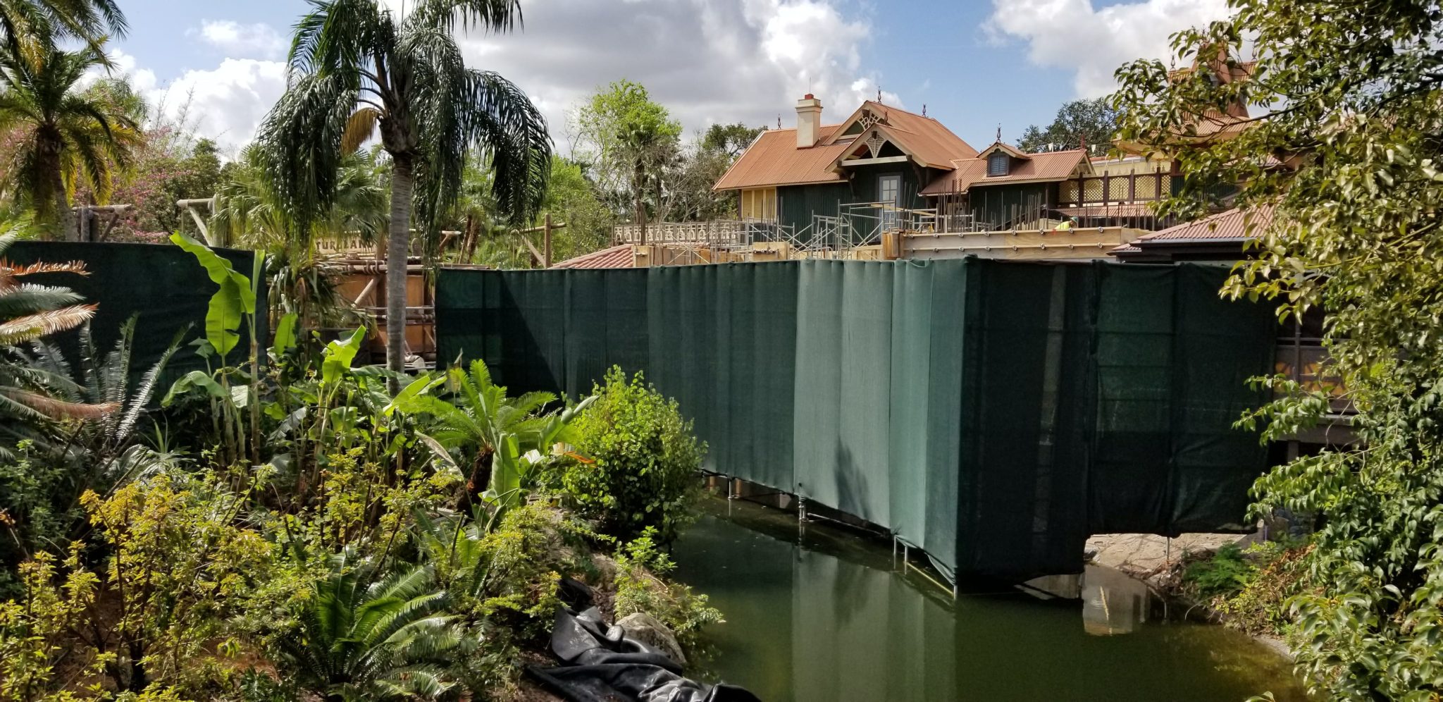 Potential Club 33 Construction Update from the Adventureland Veranda At ...