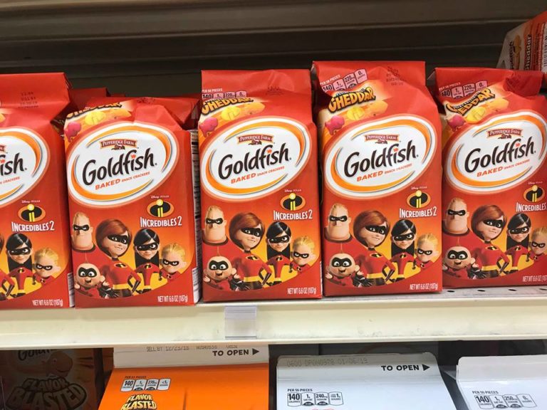 Snack Like A Super Hero With The Incredibles Goldfish | Chip and Company
