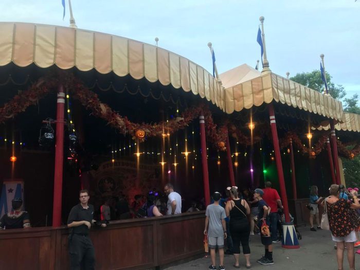 The New Storybook Circus Disney Junior Jam is a Must at Mickey's Not So ...