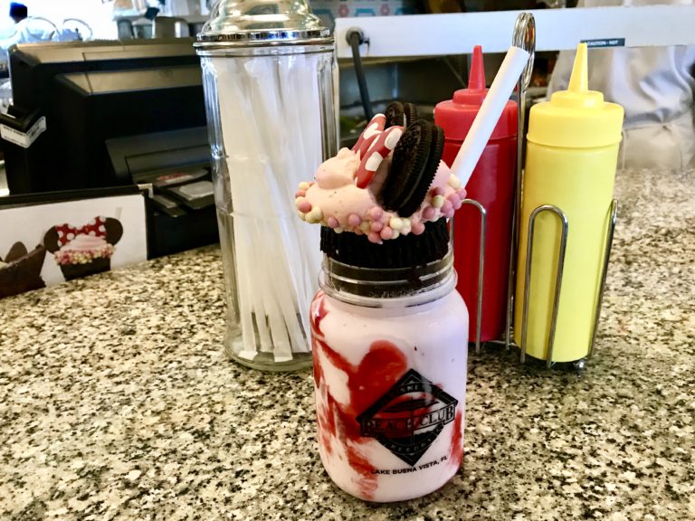 Beaches & Cream Adds New Colossal Specialty Shakes | Chip and Company