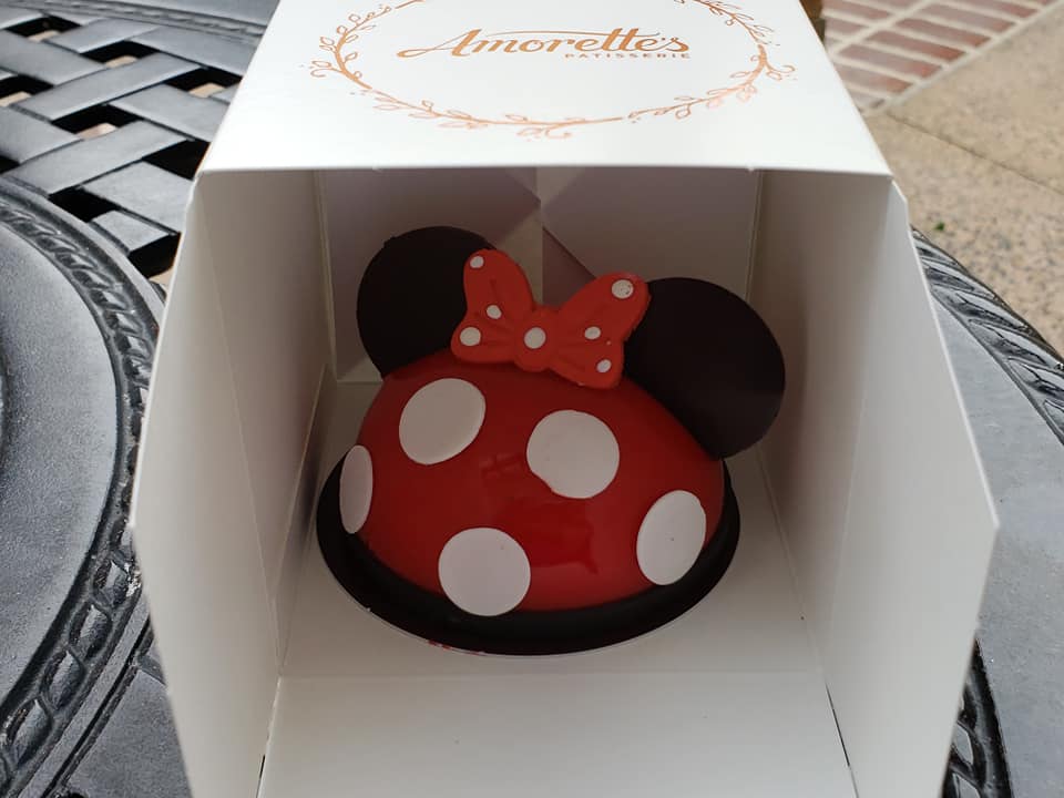 Minnie Rocks the Dots Amorette's