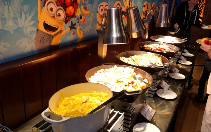An Inside Look at the Despicable Me Character Breakfast at Universal ...