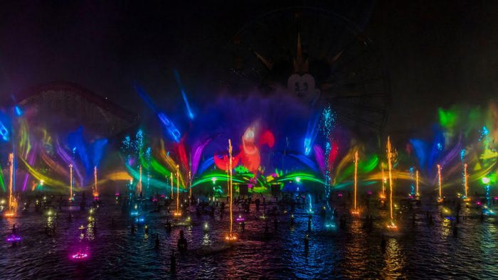 Take a Look at the Disney California Adventure Park 'World of Color ...