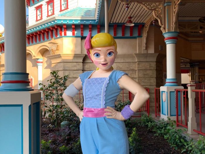 Bo Peep has arrived at Pixar Pier! | Chip and Company