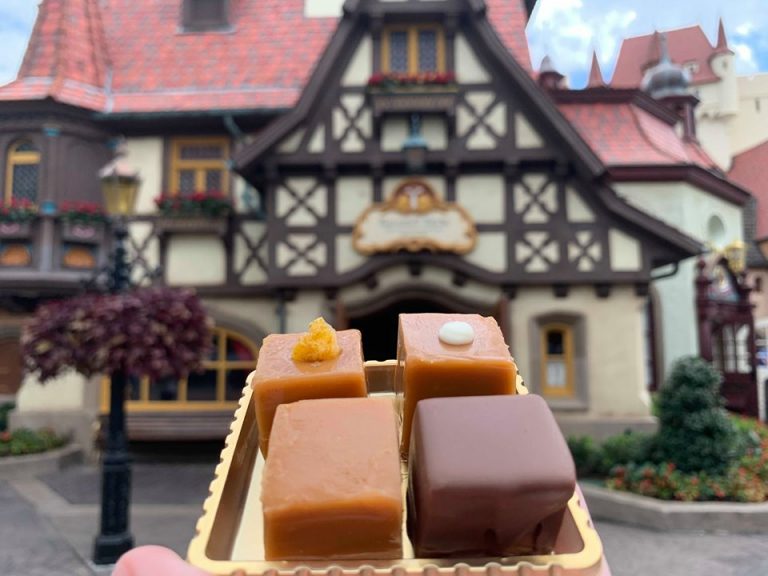 Boozy Caramel Treats At Epcot! | Chip and Company