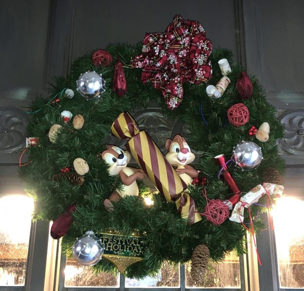 Chip ‘n’ Dale’s Christmas Tree Spree Scavenger Hunt | Chip and Company