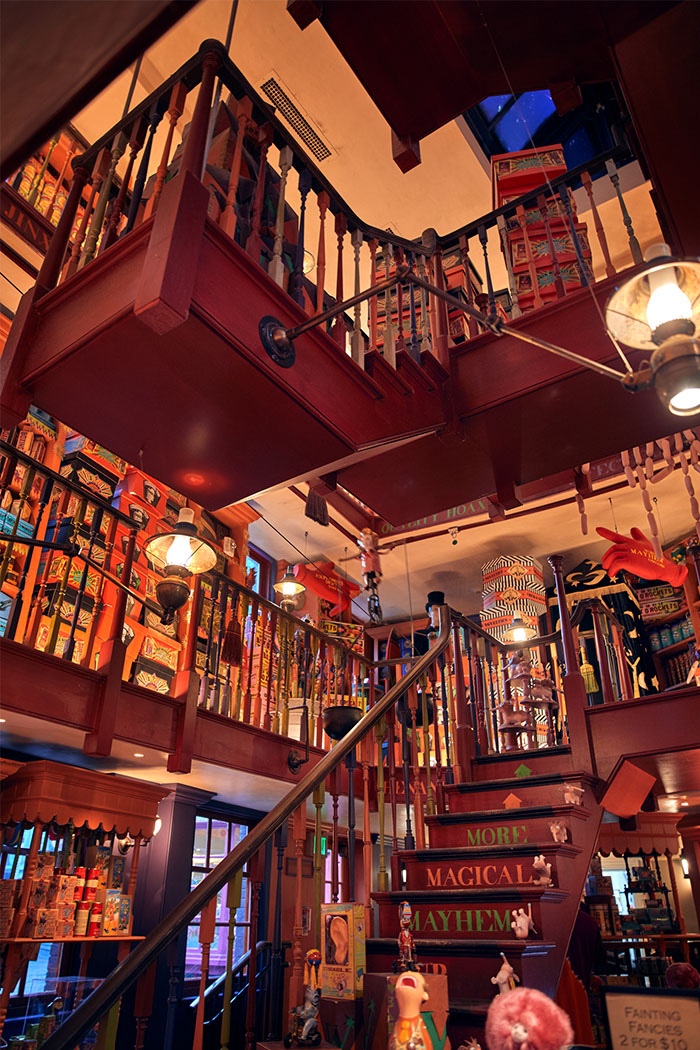 Find Out How The Merchandise Was Designed At Universal's Weasleys ...