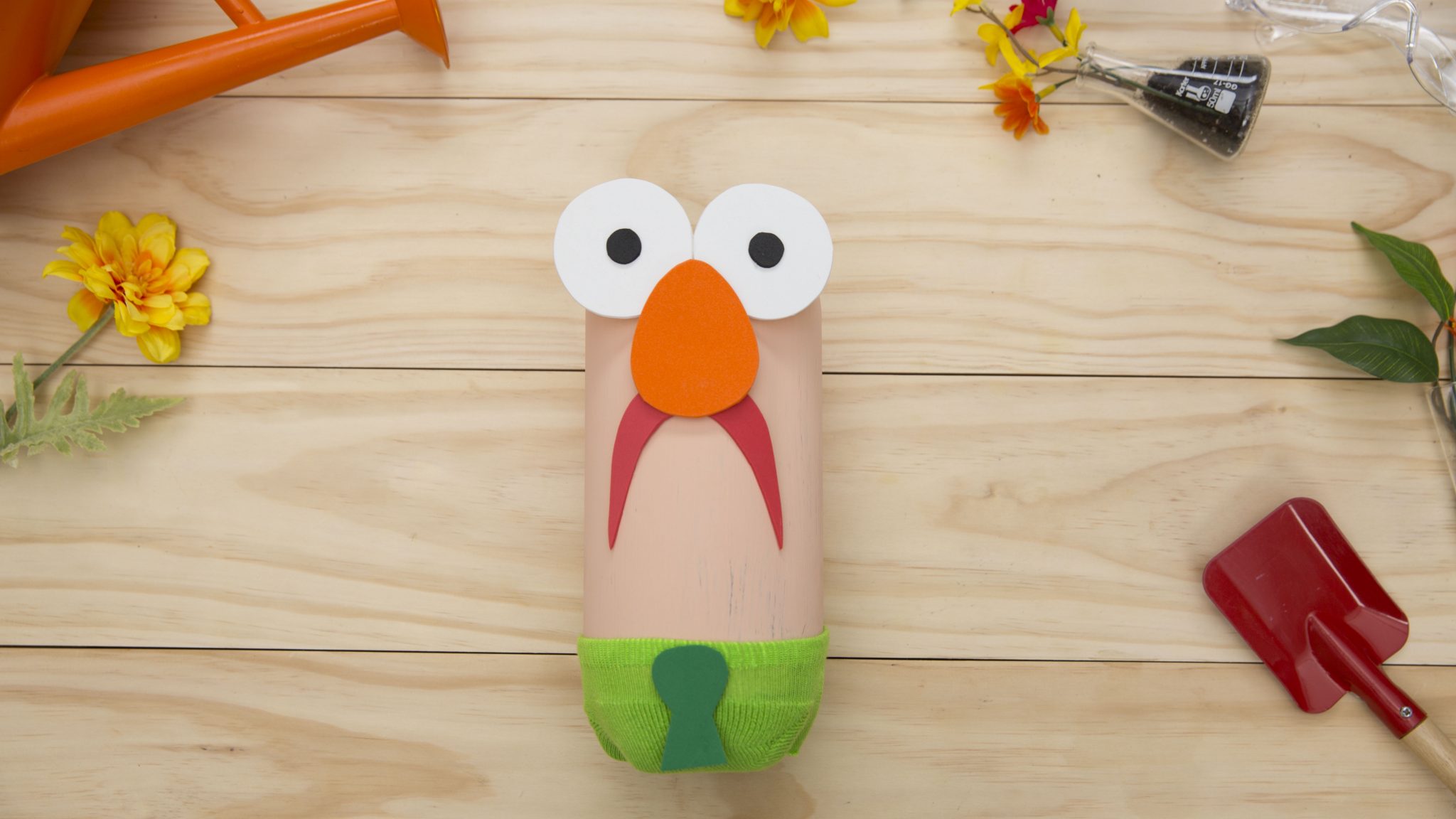 DIY Beaker Bottle Planter | Chip and Company