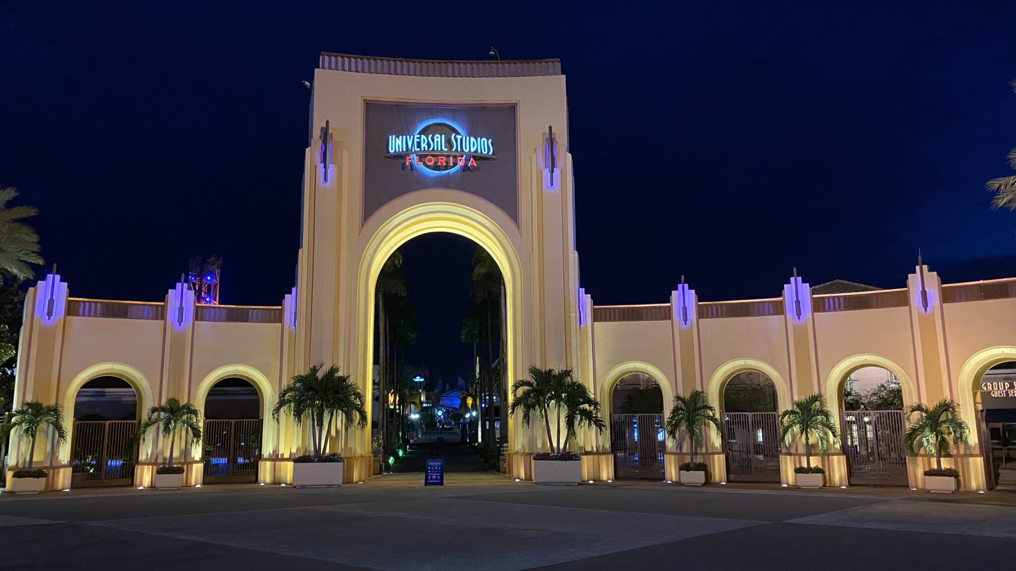 Universal Orlando Extends Park Hours On Select Weekends In September ...