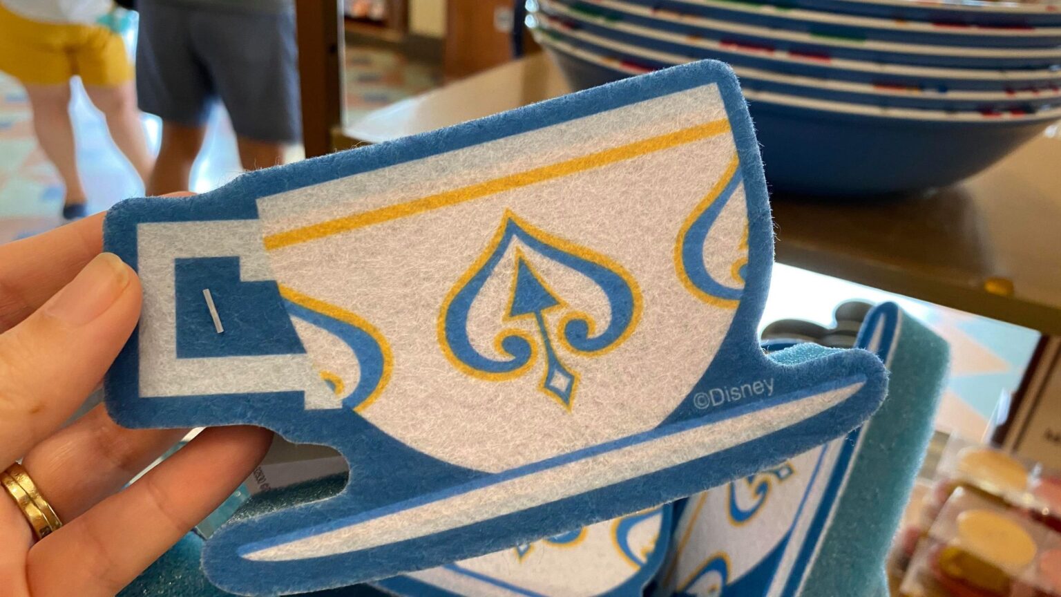 Fun New Disney Sponges Make Dishes A Little More Magical | Chip and Company