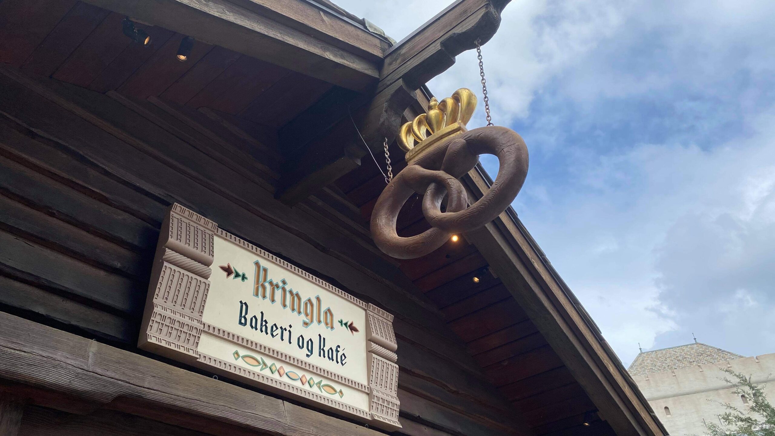 Kringla Bakeri Og Kafe Reopens in Epcot with Limited Menu | Chip and ...