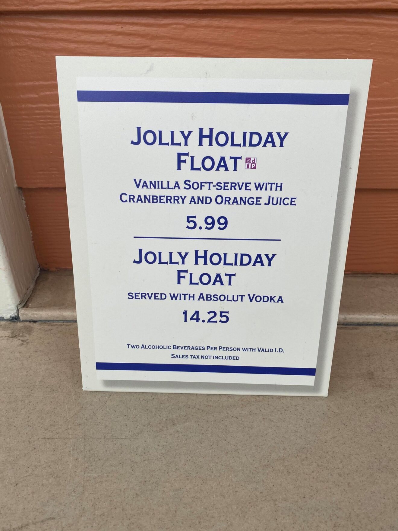 Jolly Holiday Float Available at Marketplace Snacks in Disney Springs ...