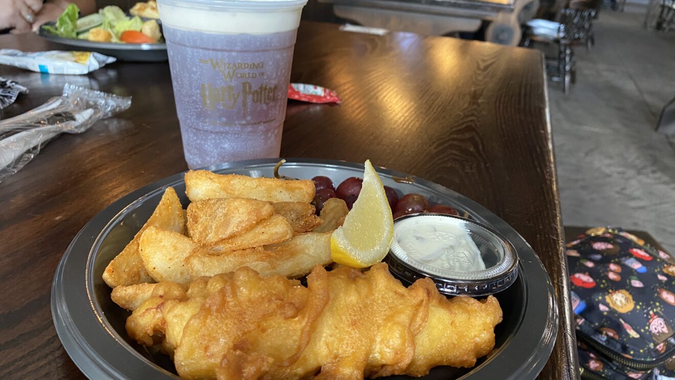 The Wizarding World of Harry Potter Ultimate Dining Guide | Chip and ...