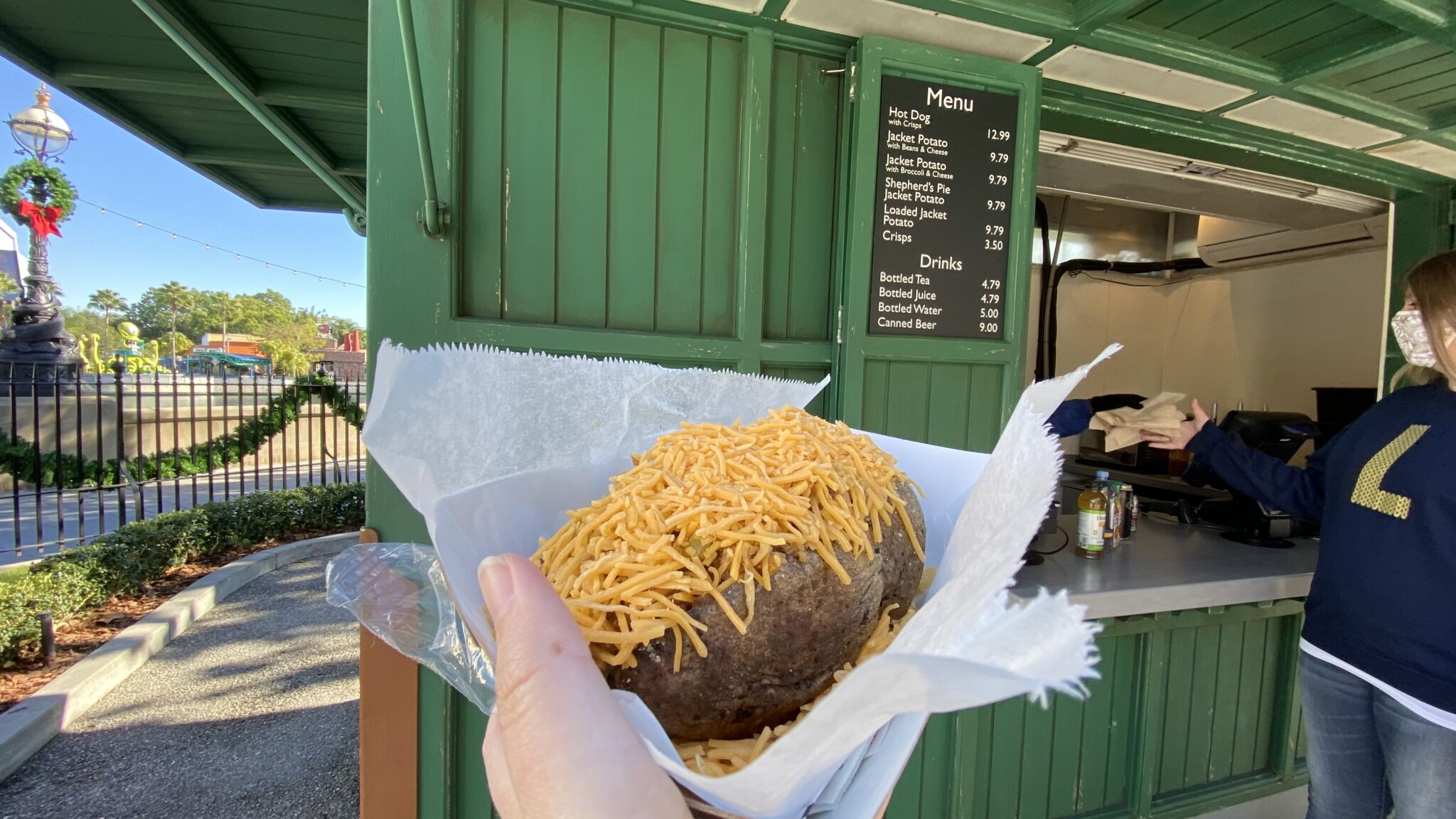 The Wizarding World of Harry Potter Ultimate Dining Guide | Chip and ...