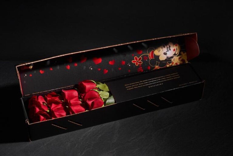 Disney Roses Are A Magical Way To Send Love For Valentine's Day | Chip ...