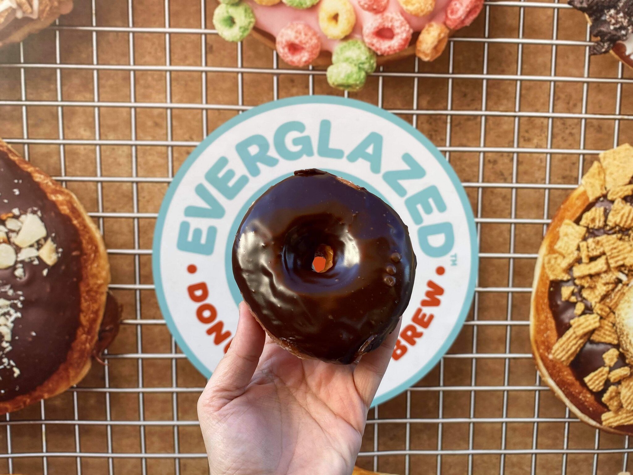 Review & Look inside the New Everglazed Donuts in Disney Springs | Chip ...