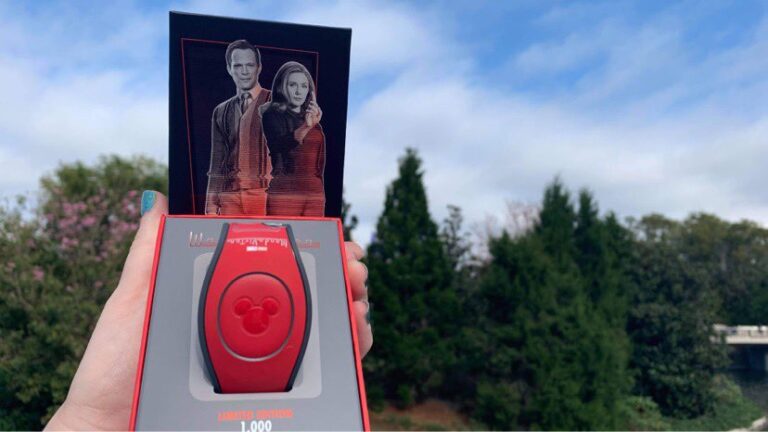 New WandaVision MagicBand Unlocks The Magic With Retro Vibes | Chip and ...