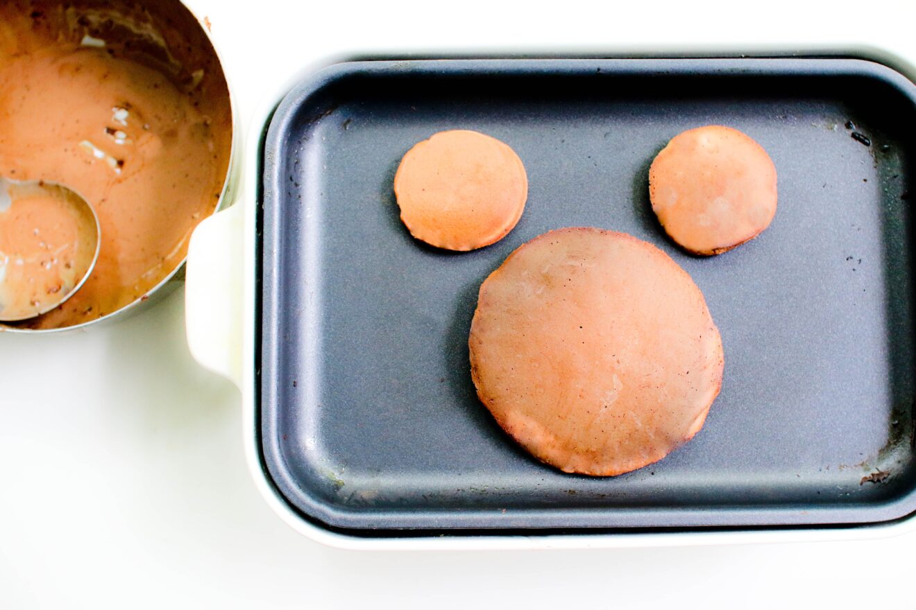 Adorable Minnie Tsum Tsum Pancakes You Can Make At Home! | Chip and Company