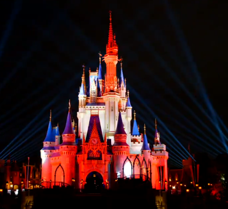 Gronk spotted at Walt Disney World having a blast after Super Bowl win ...