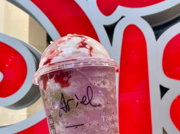 We're Flipping Our Fins For This Ariel Inspired Frappuccino From ...