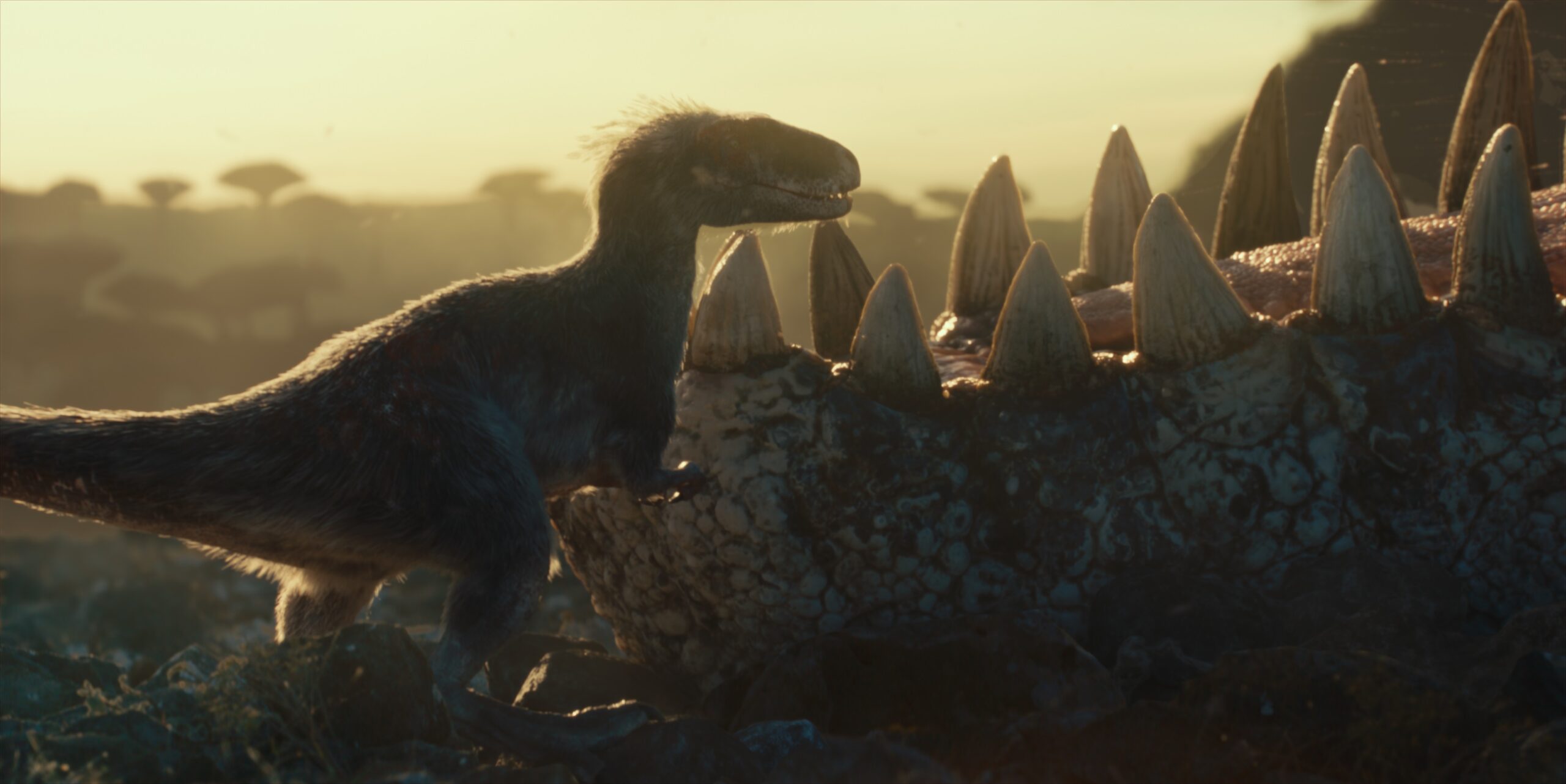 Dino's with Feathers Featured in New 'Jurassic World: Dominion' Images ...