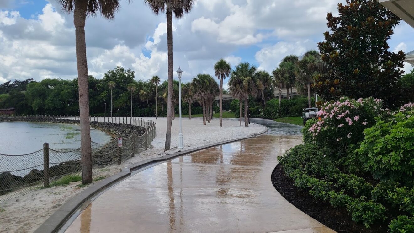 New walkway between Disney's Polynesian & Grand Floridian is now ...