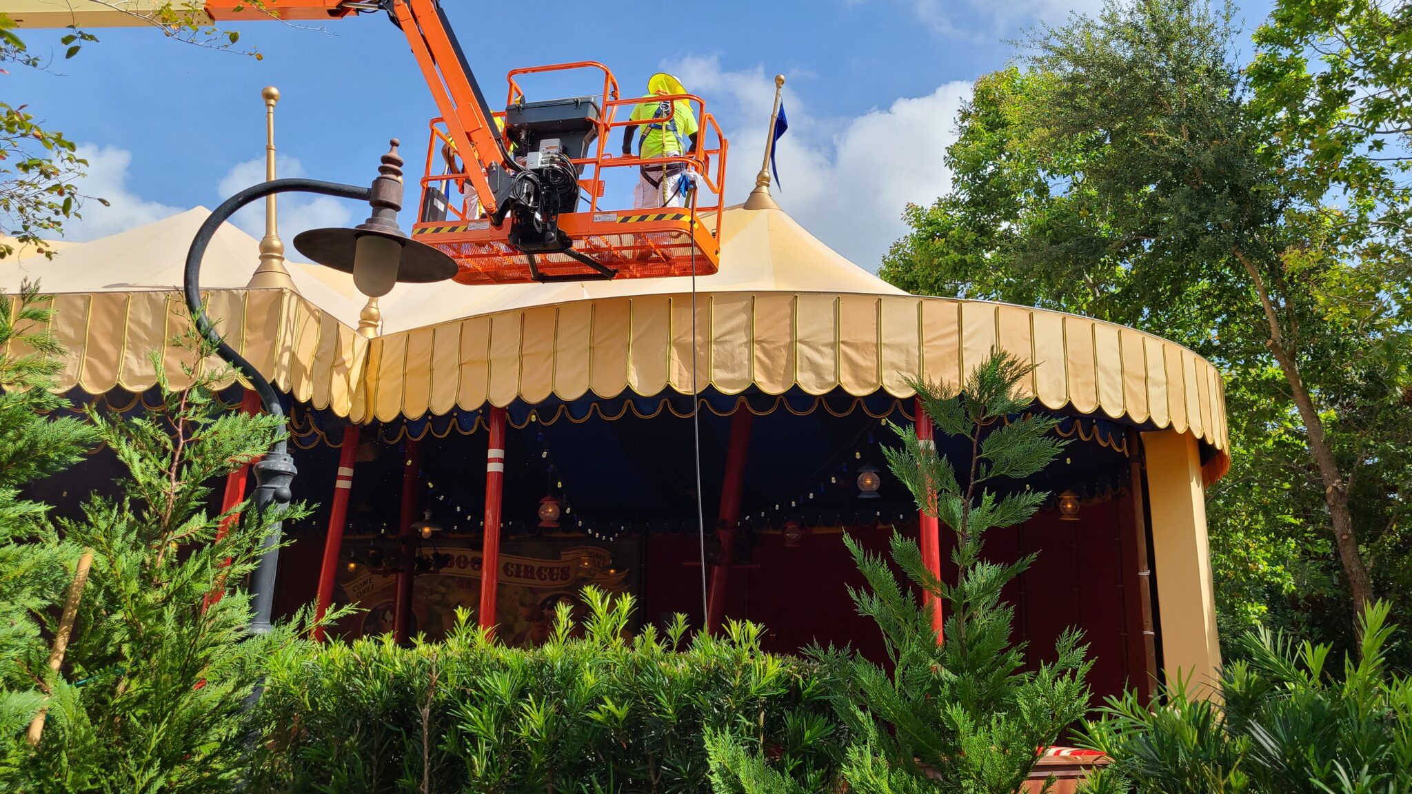 Refurbishment of Pete's Silly Sideshow Area | Chip and Company