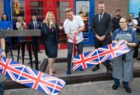 ICON Park celebrates Gordon Ramsay Fish & Chips opening | Chip and Company