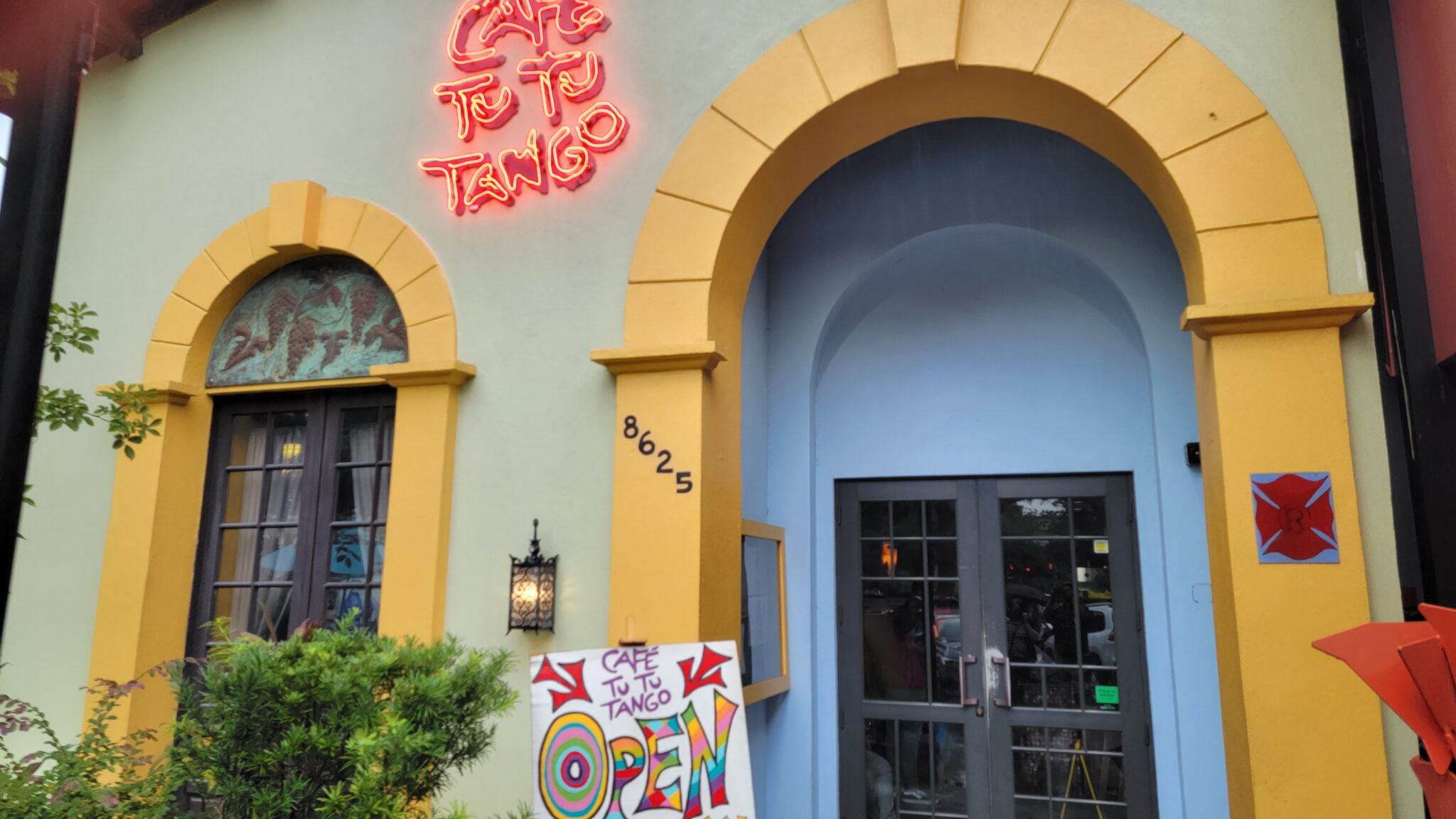 Café Tu Tu Tango Serves up a Magical Dining Experience | Chip and Company