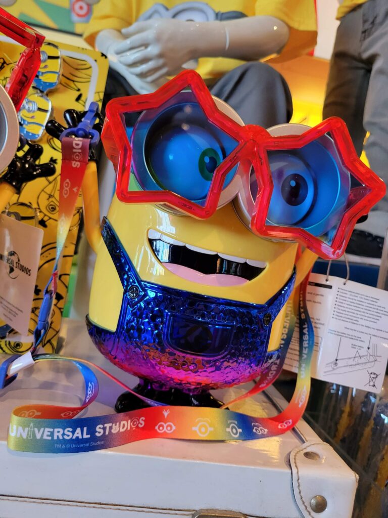 New Minions Popcorn Bucket at Universal Hollywood | Chip and Company