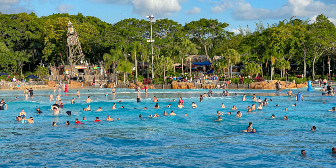 Disney World is hosting Job Fairs in Central Florida-many with hiring ...
