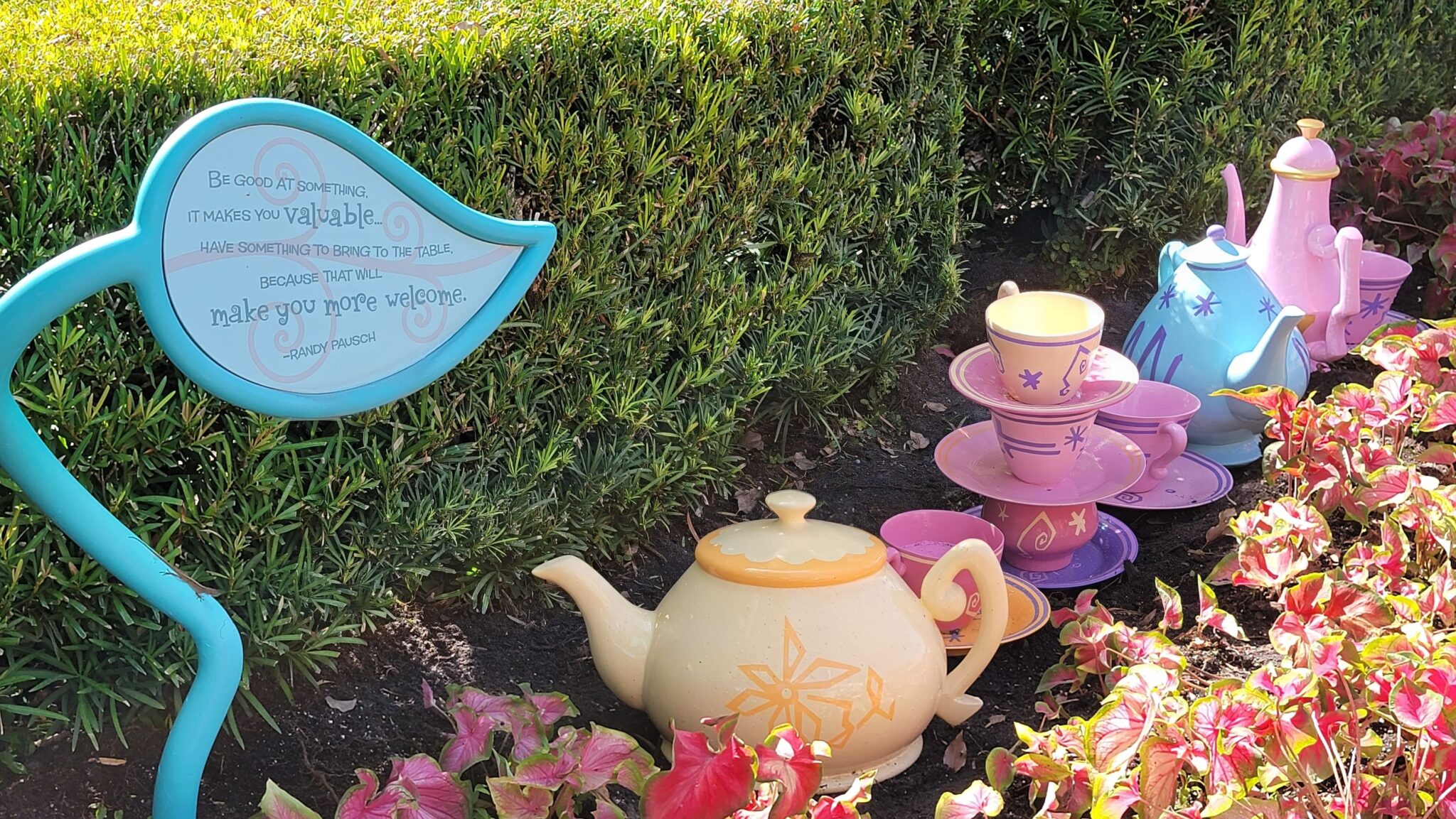 Mad Tea Party ride in the Magic Kingdom has some new decorations | Chip ...