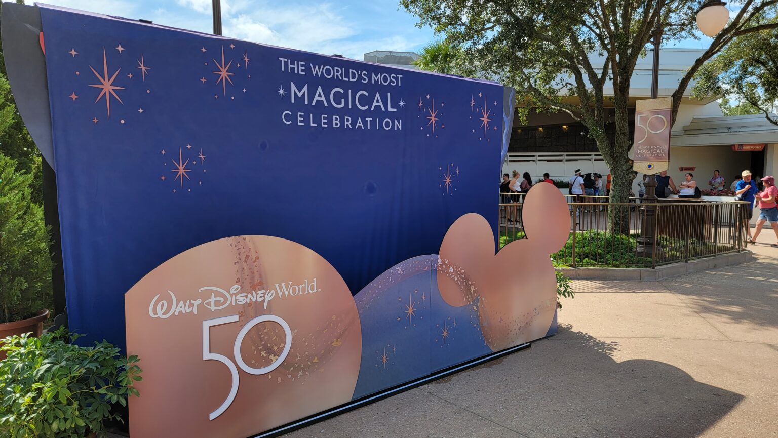 New Disney World 50th Anniversary Photo Op in the Magic Kingdom | Chip ...