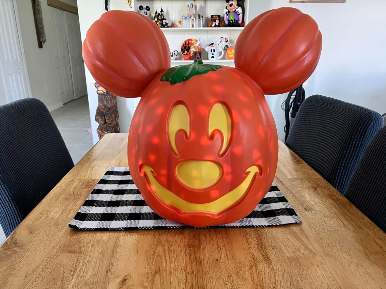 Giant HTF Light-Up Mickey Pumpkin spotted in Walt Disney World | Chip ...