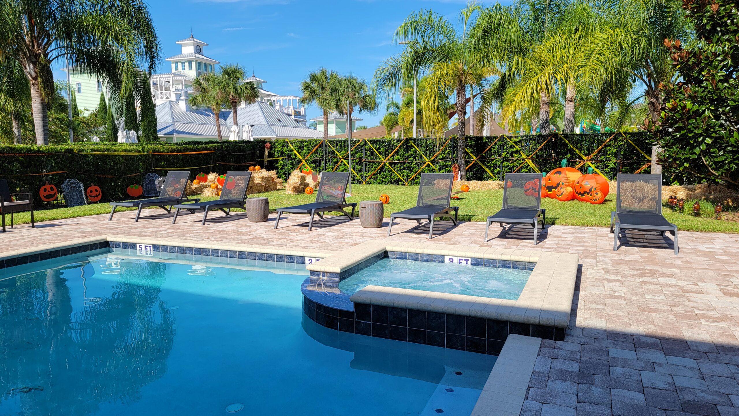 Stay A Spell at the Encore Resort at Reunion during this fall season ...