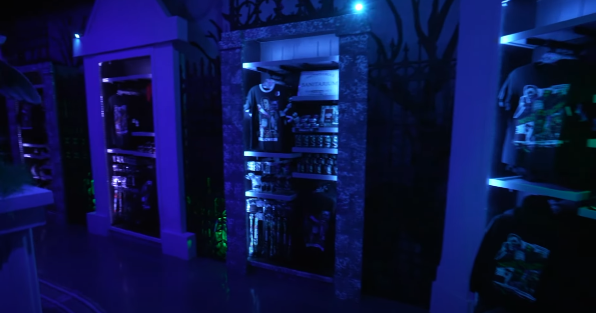 First look at the Holloween Horror Nights Tribute Store | Chip and Company