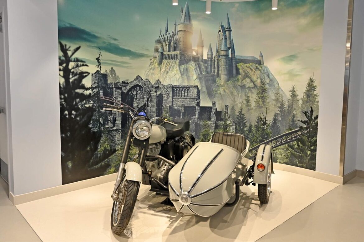 Get a first look at the new Universal Orlando store located in the ...