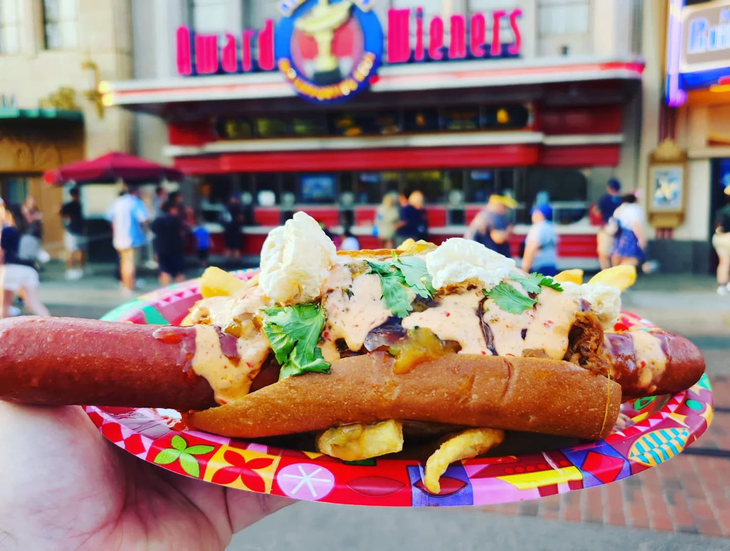 Disney hits a home run with the Spicy Pulled Pork Dog at Award Weiners ...