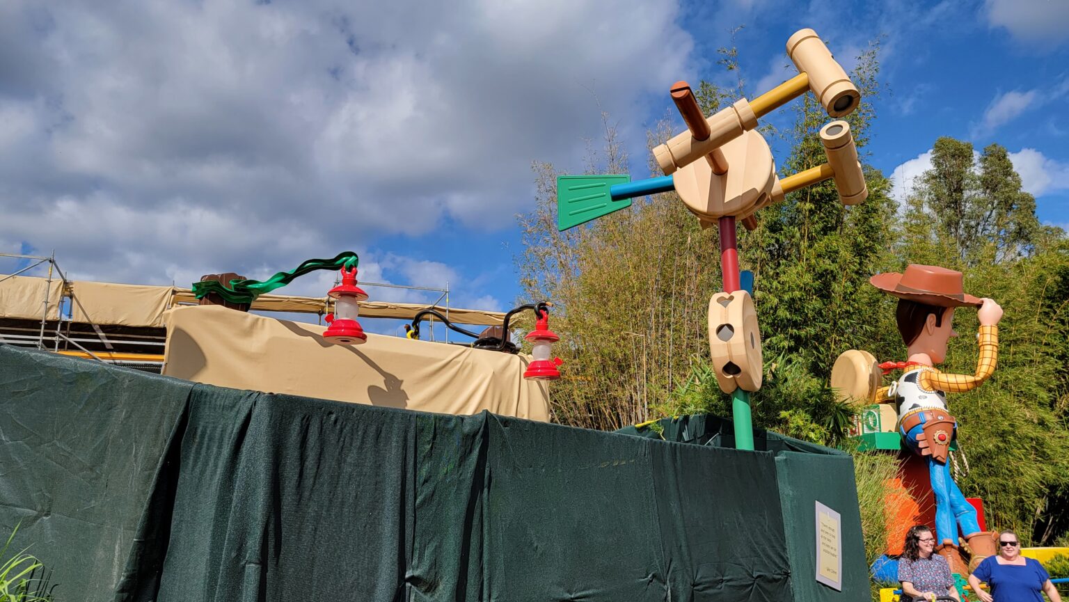New Sign and Lamps installed for Roundup Rodeo BBQ in Toy Story Land at ...
