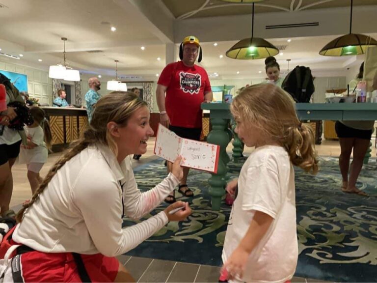 Disney Cast Members Help Guests Through Hurricane Ian | Chip and Company