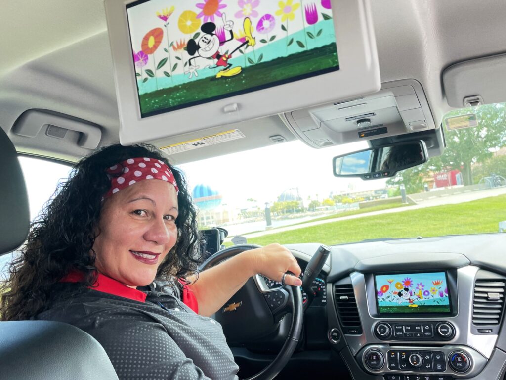 Minnie Van Service Will Be Receiving Fun New Mickey Mouse Cartoon ...