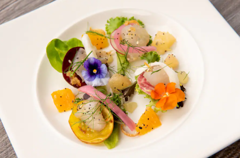 Reimagined Signature Dining Returns to Disney's Aulani Resort | Chip ...