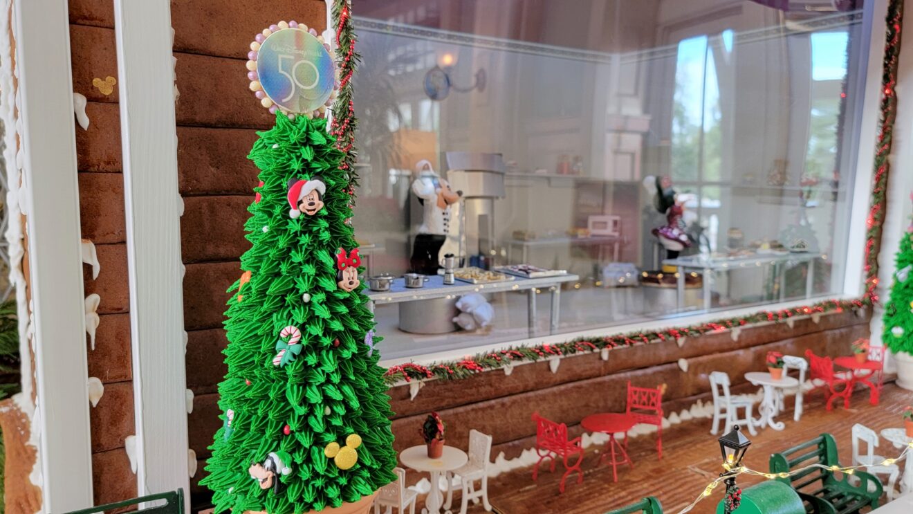 Disney's Boardwalk Holiday Gingerbread is on Display | Chip and Company