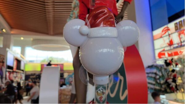 Santa Mickey Mouse Bubble Wand For A Magical Holiday Season! | Chip and ...