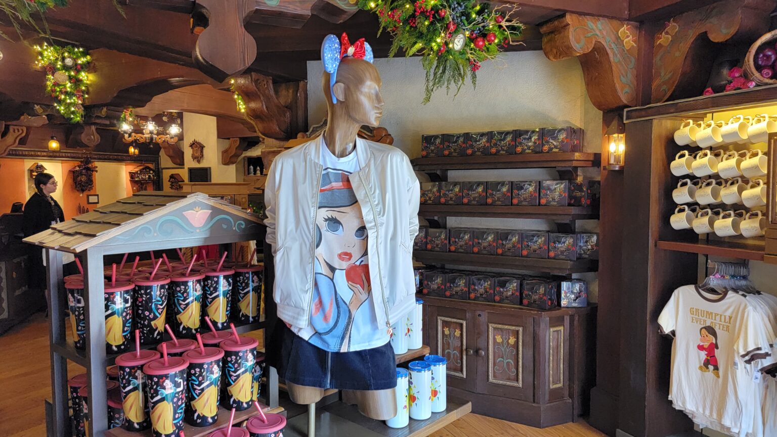 Clock and Crafts Shop Finally Reopens in EPCOT's Germany Pavilion Photo ...