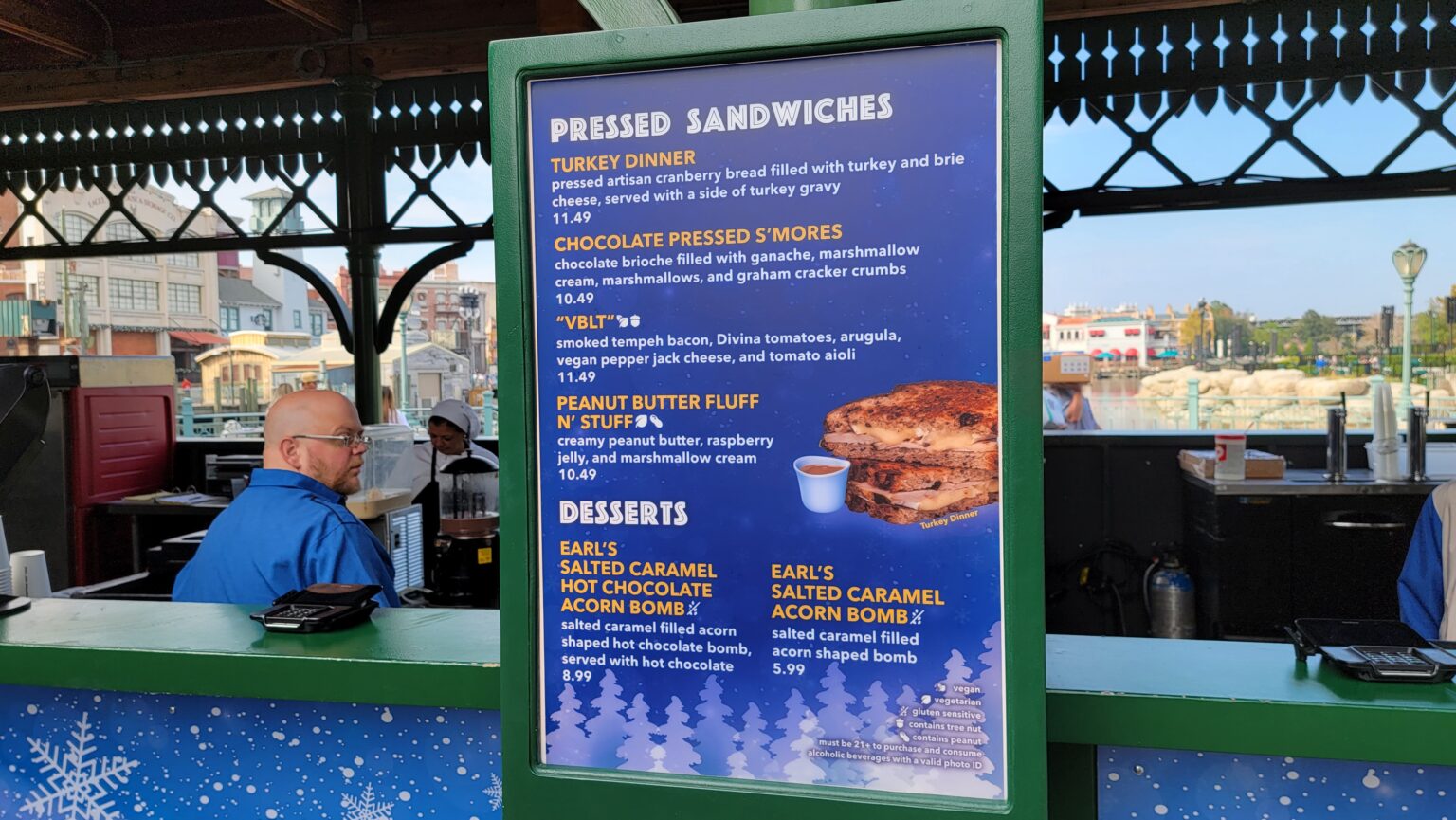 Universal Orlando's Christmas and Holiday Eats Food Roundup | Chip and ...