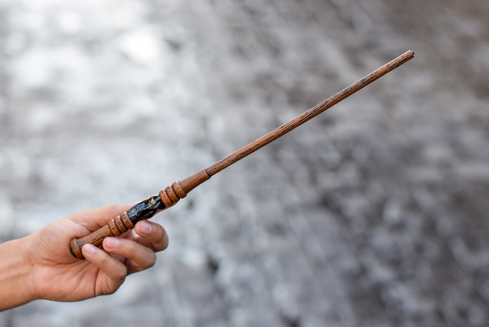 13 New Wizarding World of Harry Potter Interactive Wands Coming to Universal Theme Parks | Chip ...