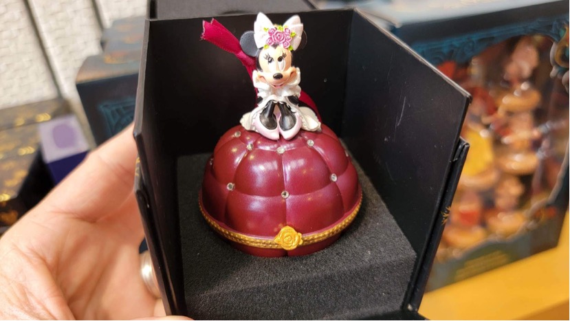 Say I Do With This Magical Minnie Mouse Engagement Ring Ornament ...