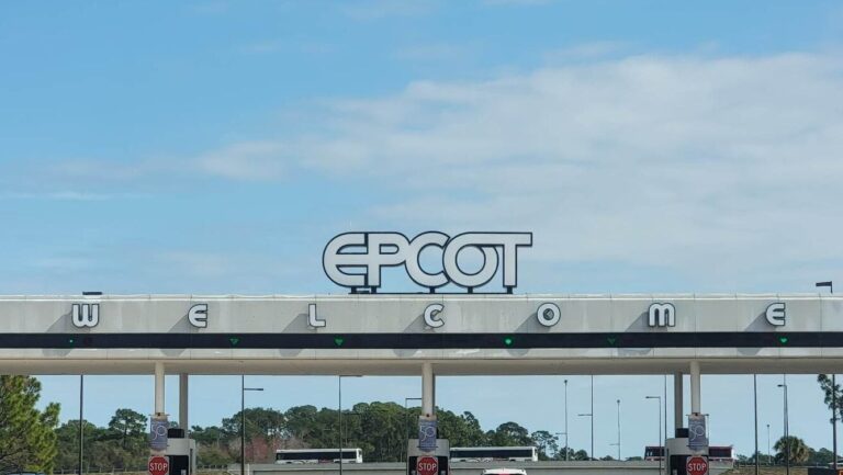 EPCOT Replaces Old Entrance Sign with New Logo | Chip and Company